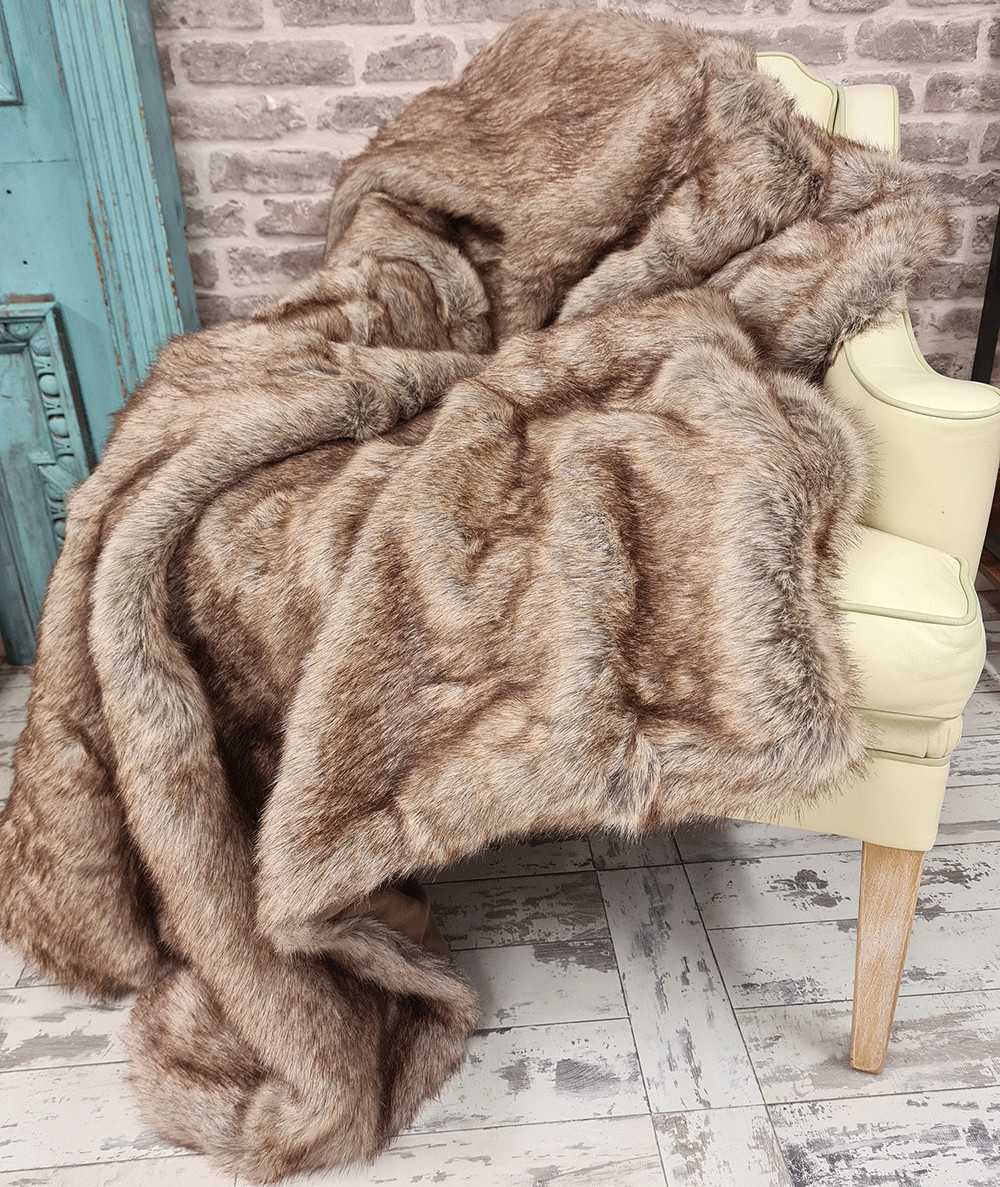 Woodchuck Faux Fur Throw | Large Faux Fur Throws | Brown Sofa Throws